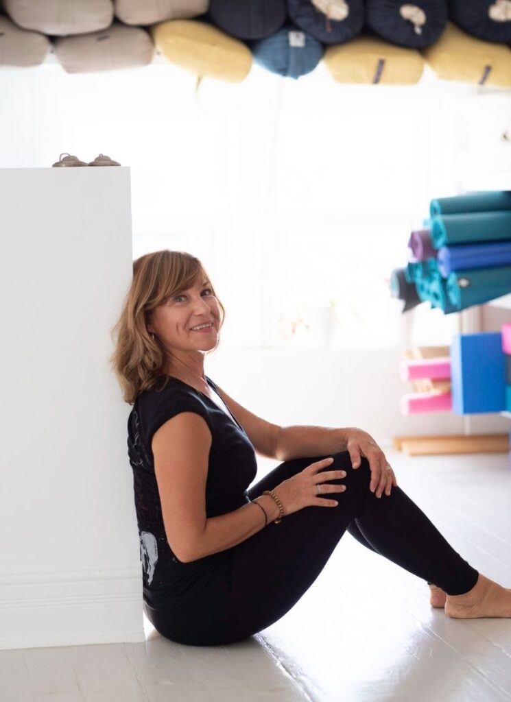 Yoga Community - Yoga Journey Collingwood | Iyengar Yoga Community ...